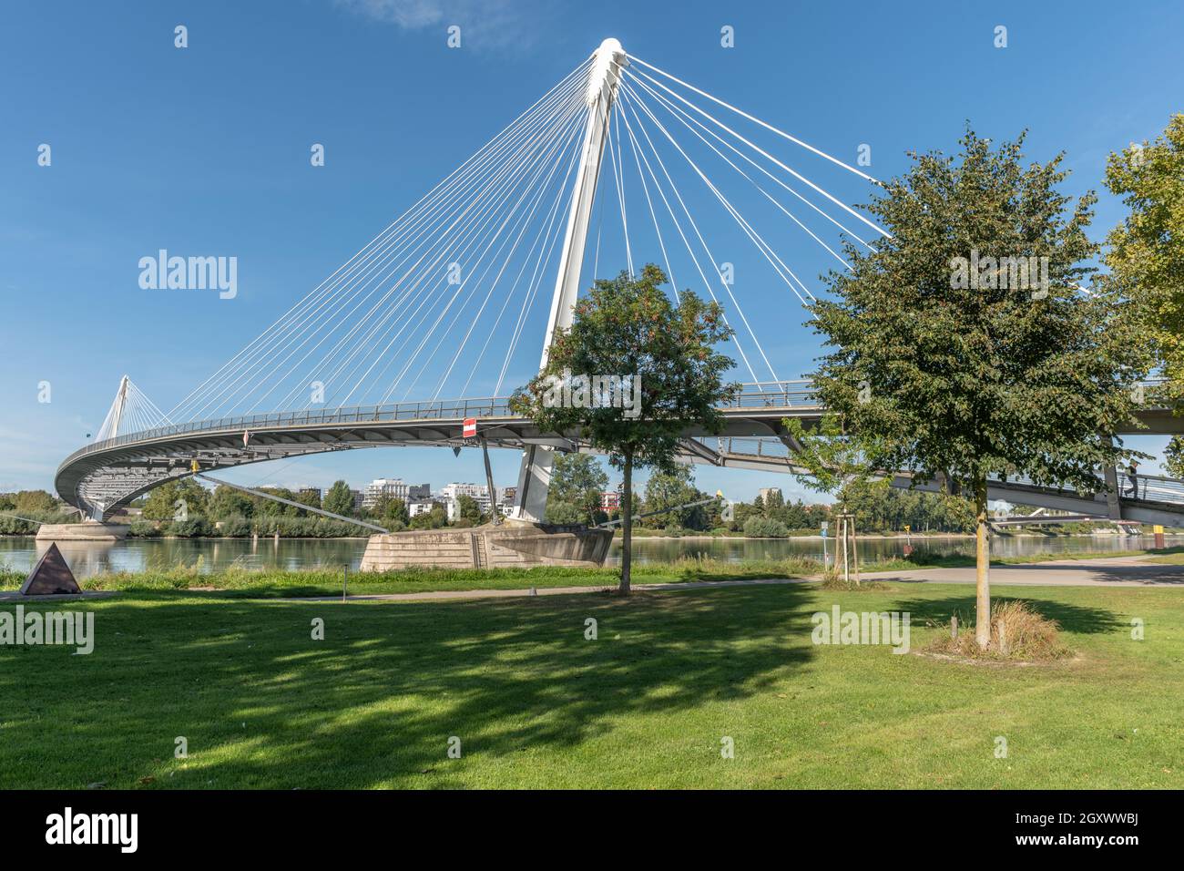 Deux Rives footbridge, bridge for pedestrians and cyclists on the Rhine ...