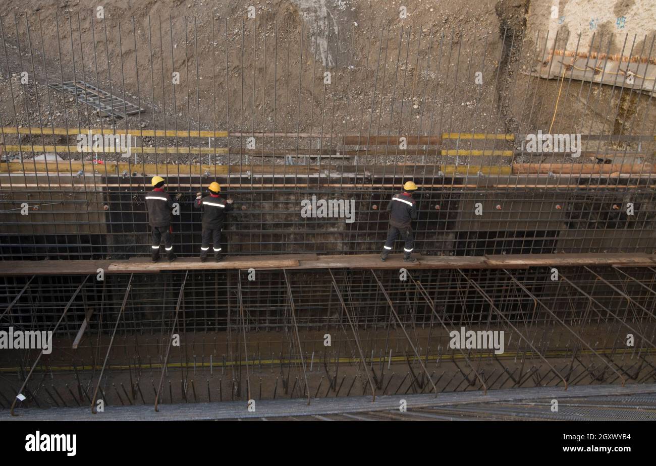 Armored concrete hi-res stock photography and images - Alamy