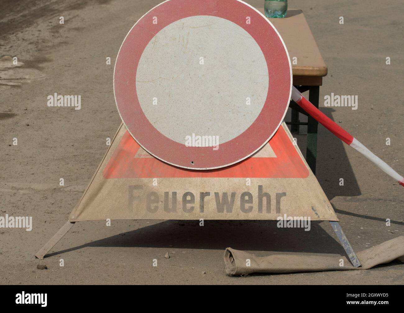 Feuerwehr logo High Resolution Stock Photography and Images - Alamy