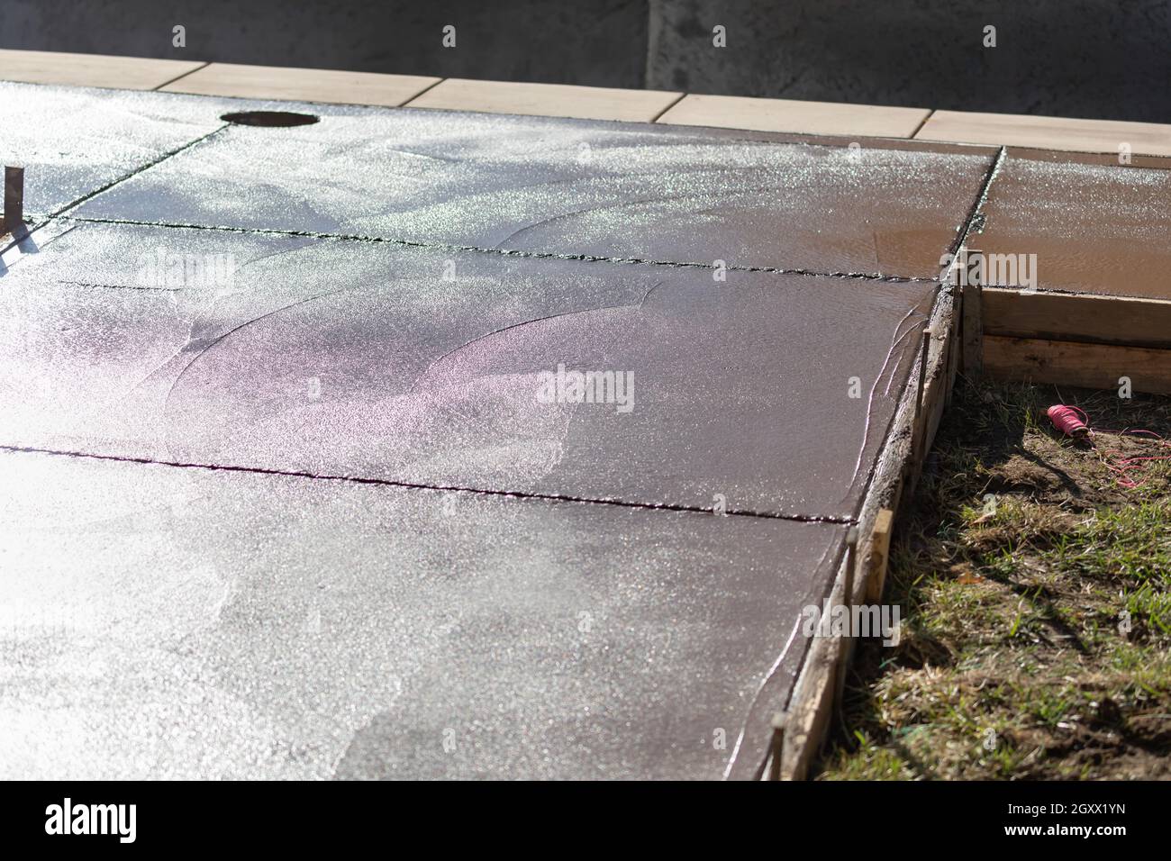 Poured concrete deck hi-res stock photography and images - Alamy