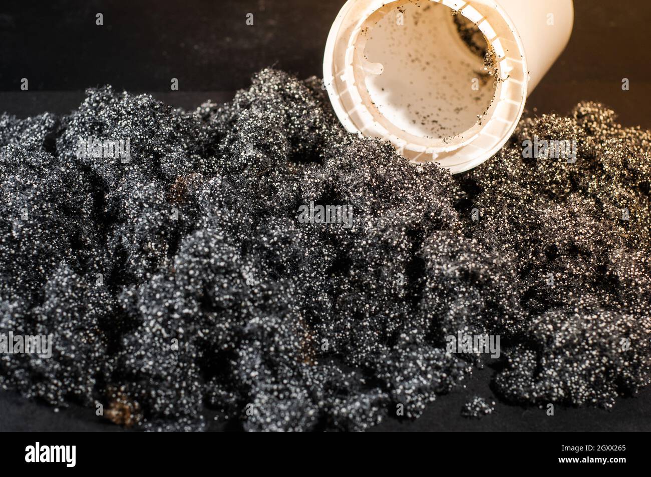 Empty carbon water filter module with its filler Stock Photo - Alamy