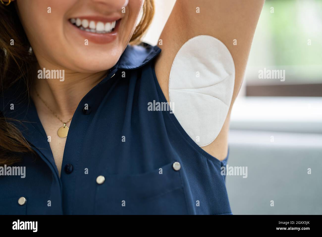 Sweaty patch hi-res stock photography and images - Alamy