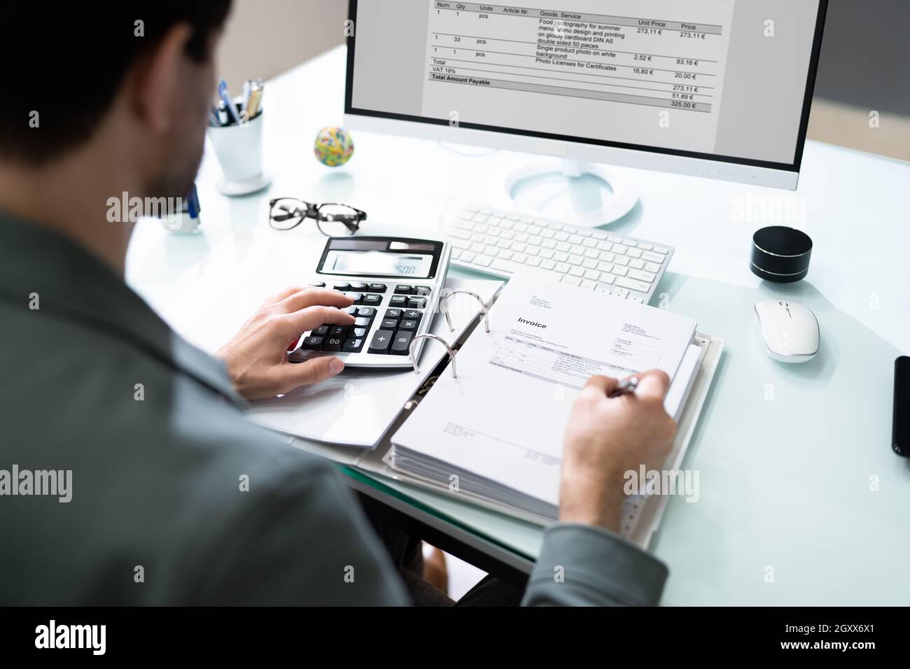 Professional Chartered Accountant Using Electronic Invoice Bill ...