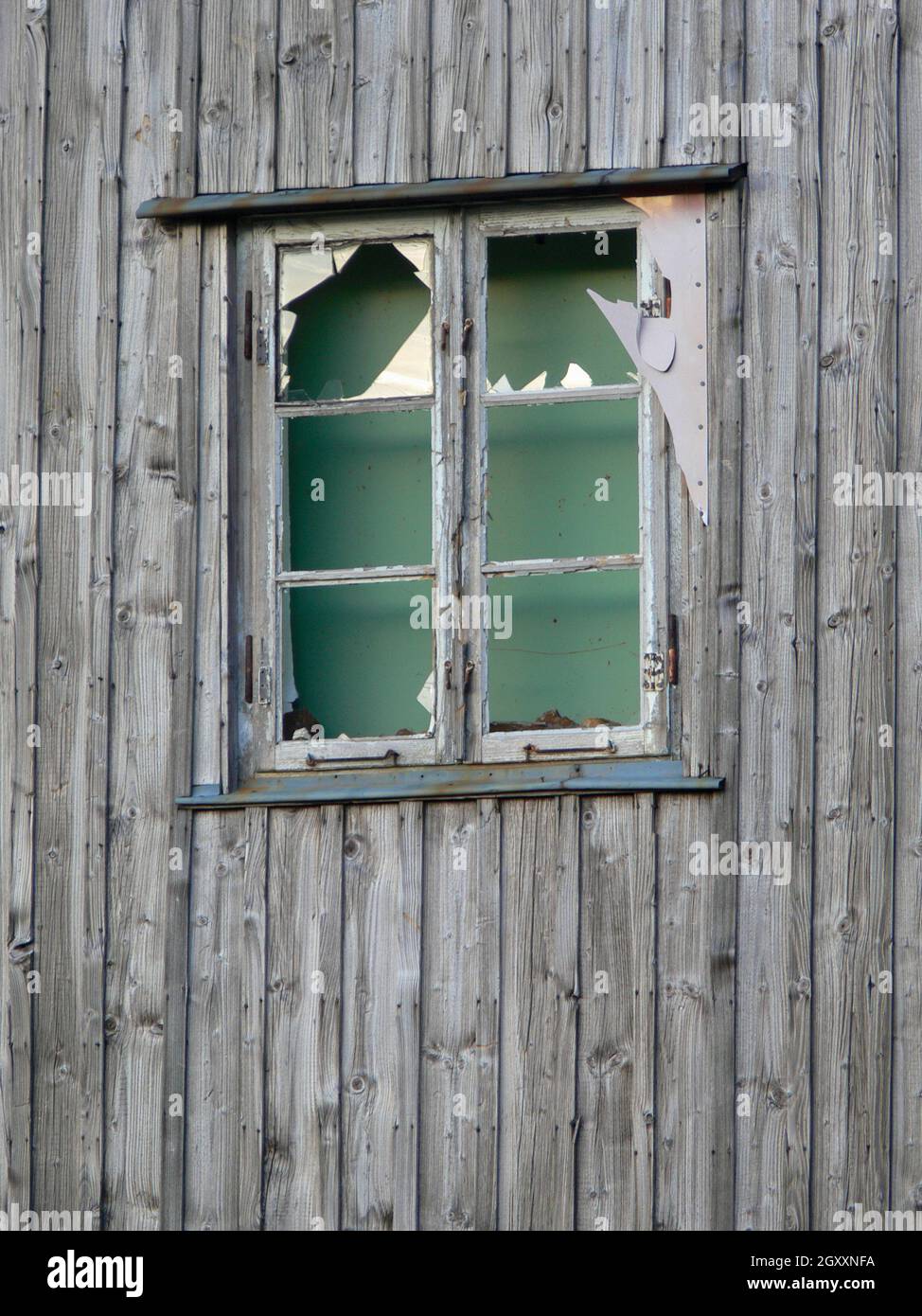 Window of an abandoned house Stock Photo - Alamy