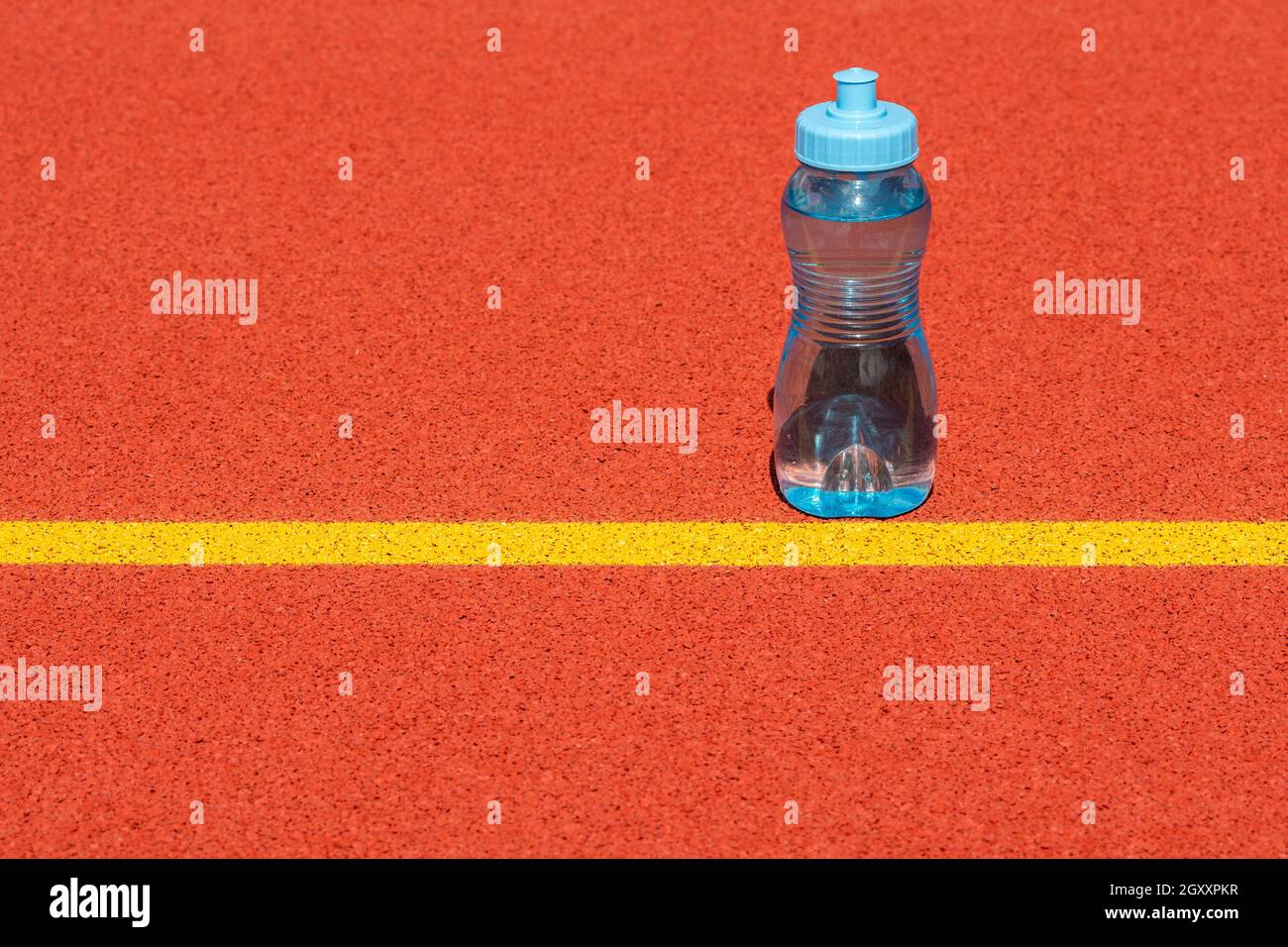 Blue line sport bottle water hi-res stock photography and images - Alamy