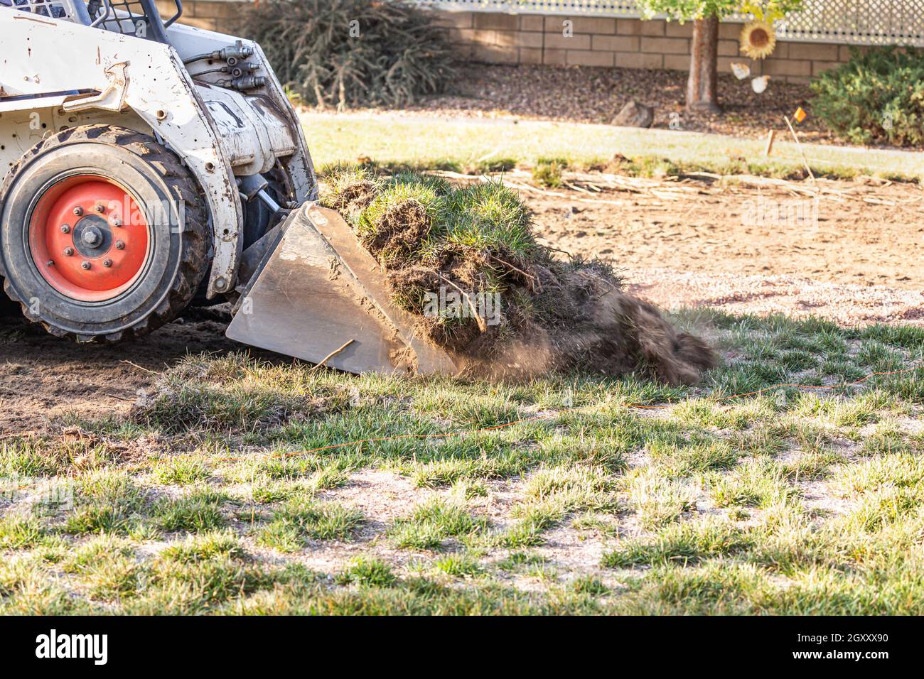 Landscaping and grading hi-res stock photography and images - Alamy