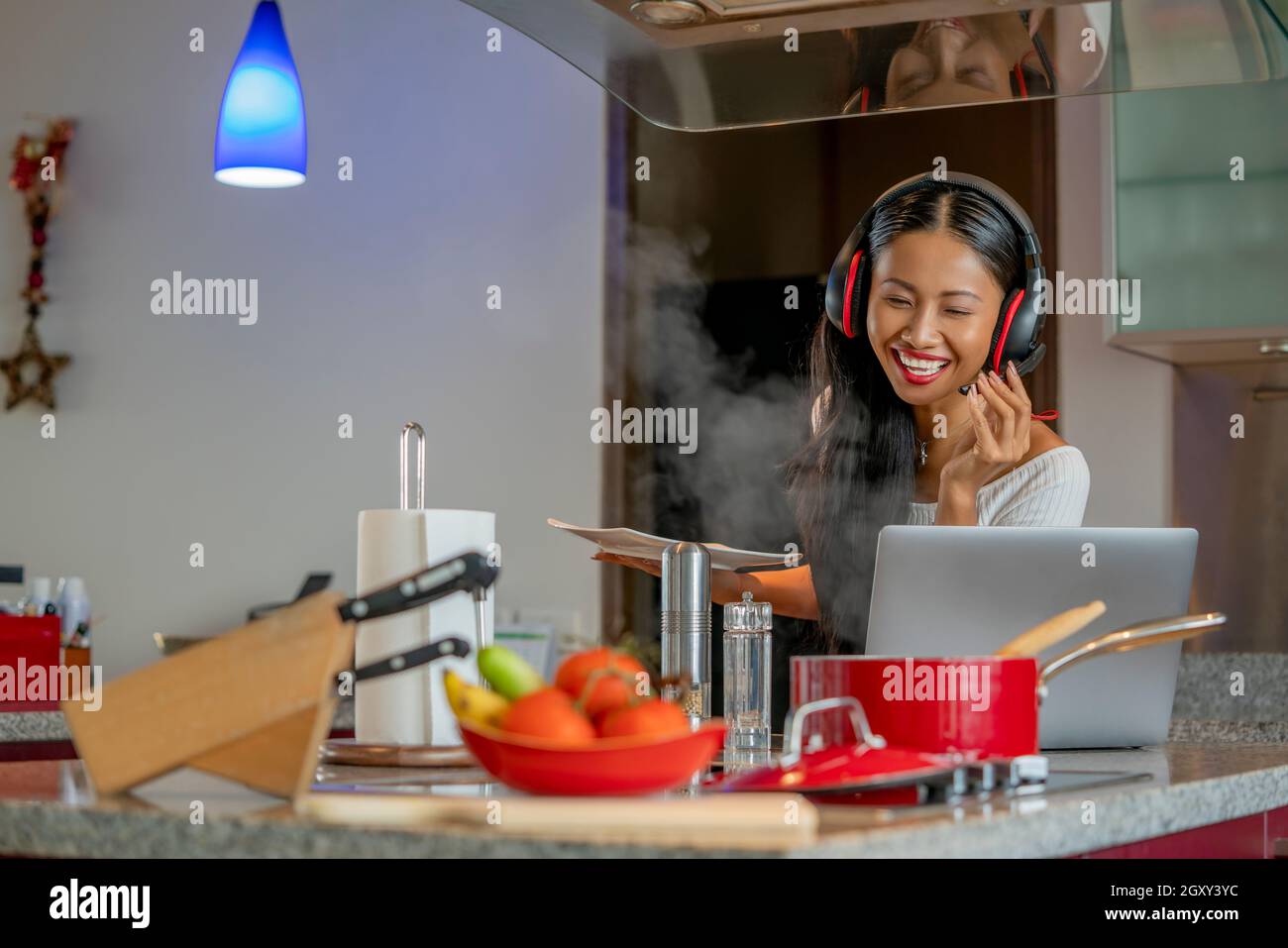 Line call review hi-res stock photography and images - Alamy