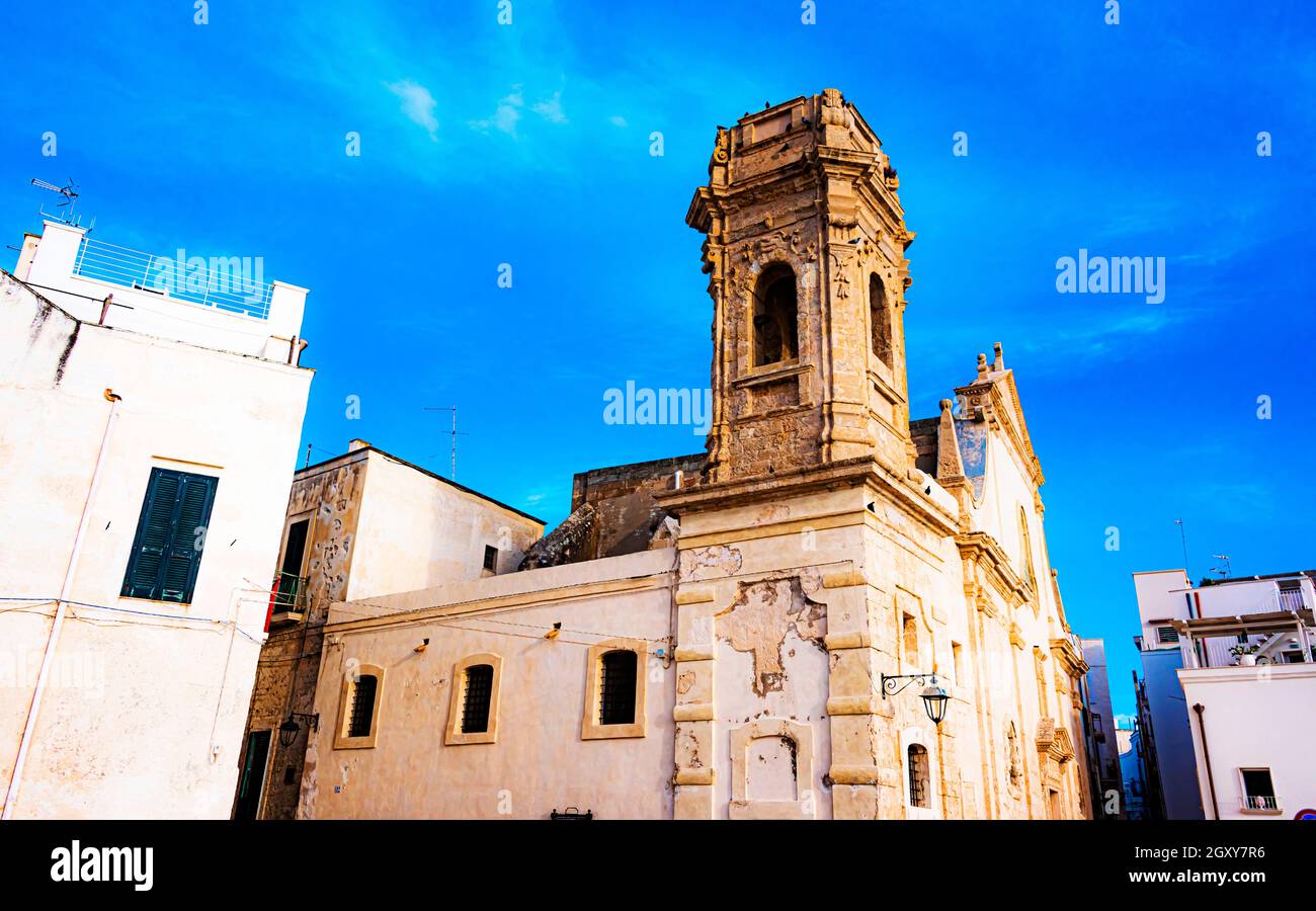 Historic architecture of Monopoli, Apulia, Italy Stock Photo - Alamy
