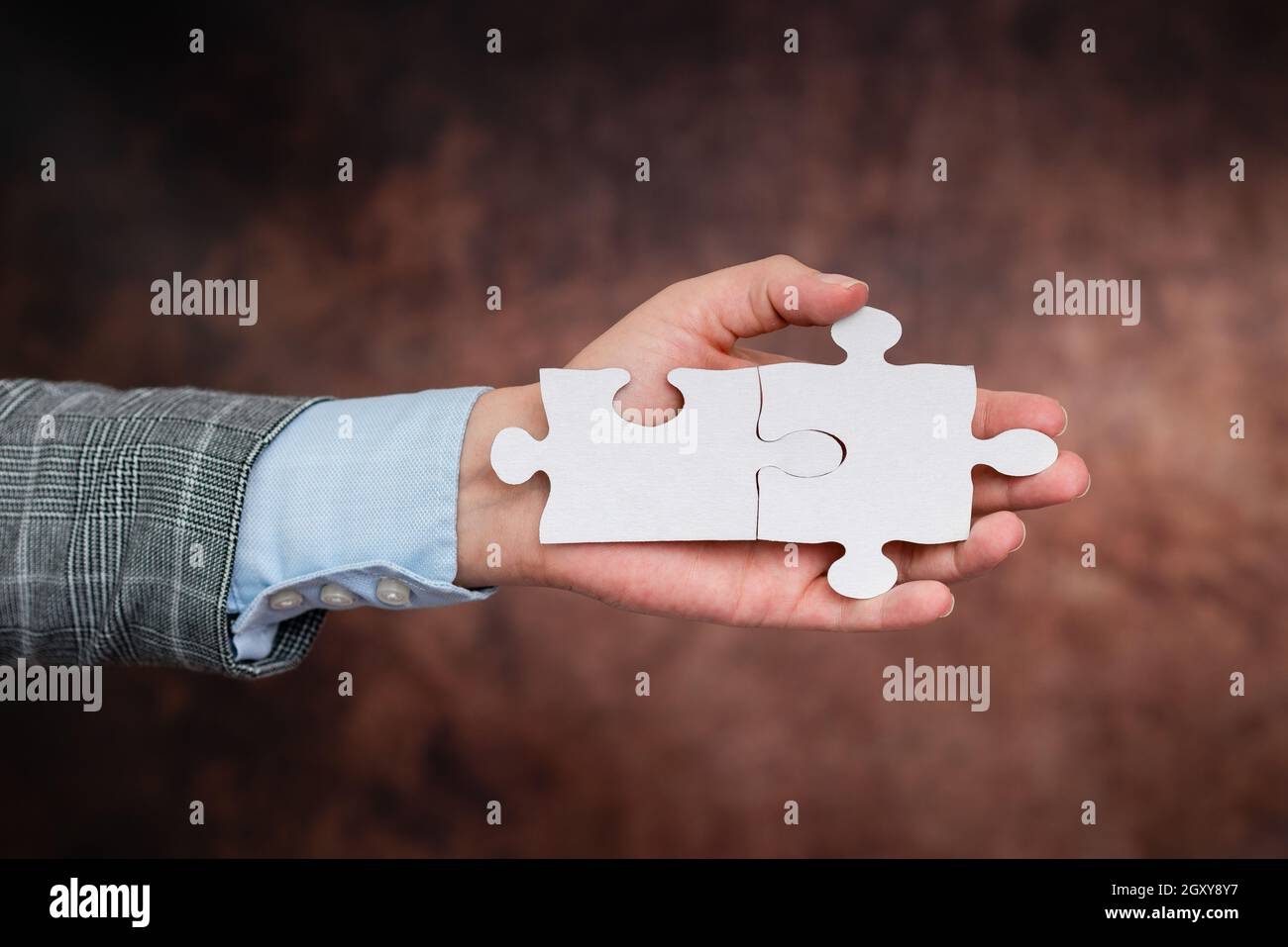 Businesswoman Find Strategy For Resolving, Connecting Missing Ideas At ...