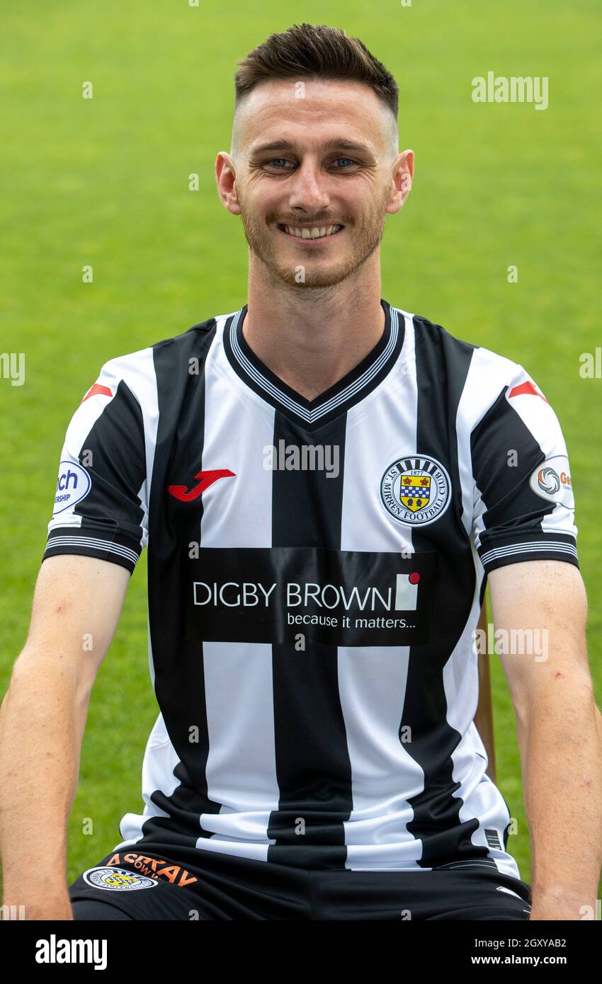 St Mirren's Scott Tanser Stock Photo - Alamy