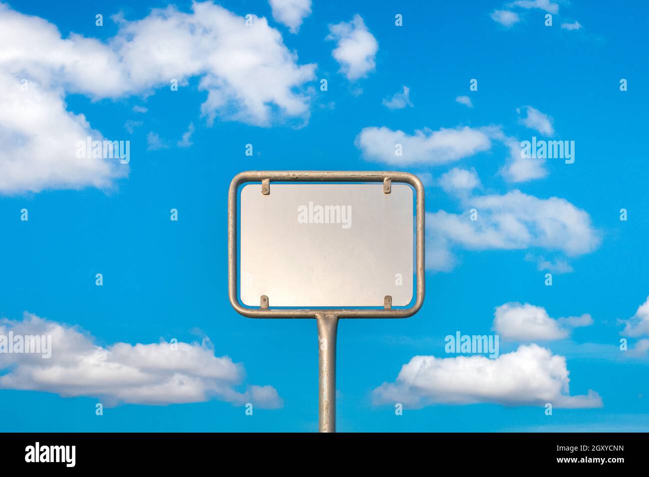 Blank metal sign post against blue sky, put your own text here Stock ...
