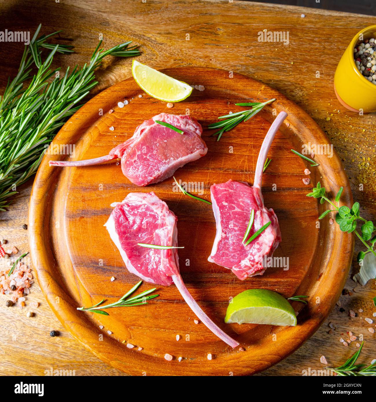 Lamb chops cutting board cutting board hi-res stock photography and ...