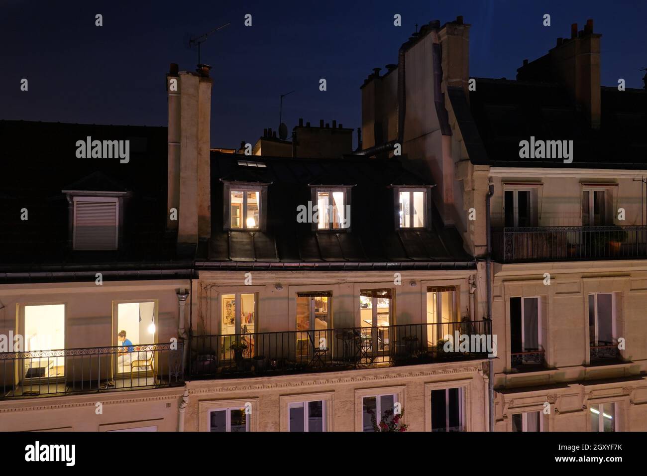 Paris, Quartier Montorgueil, Rue St-Denis Stock Photo - Alamy