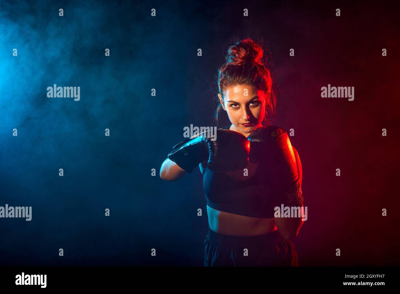 Fighter girl hi-res stock photography and images - Alamy