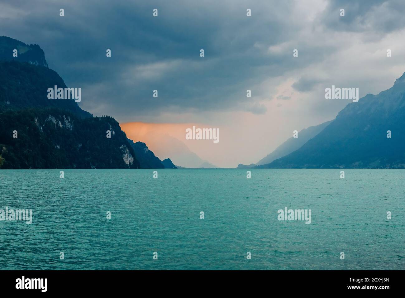 Lago brienzersee hi-res stock photography and images - Alamy