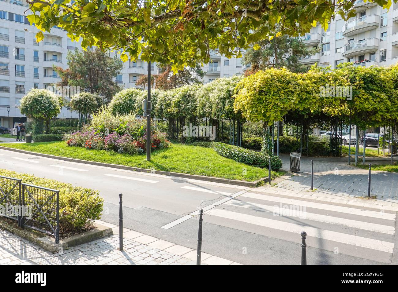 Paris Boulogne Billancourt High Resolution Stock Photography and Images ...