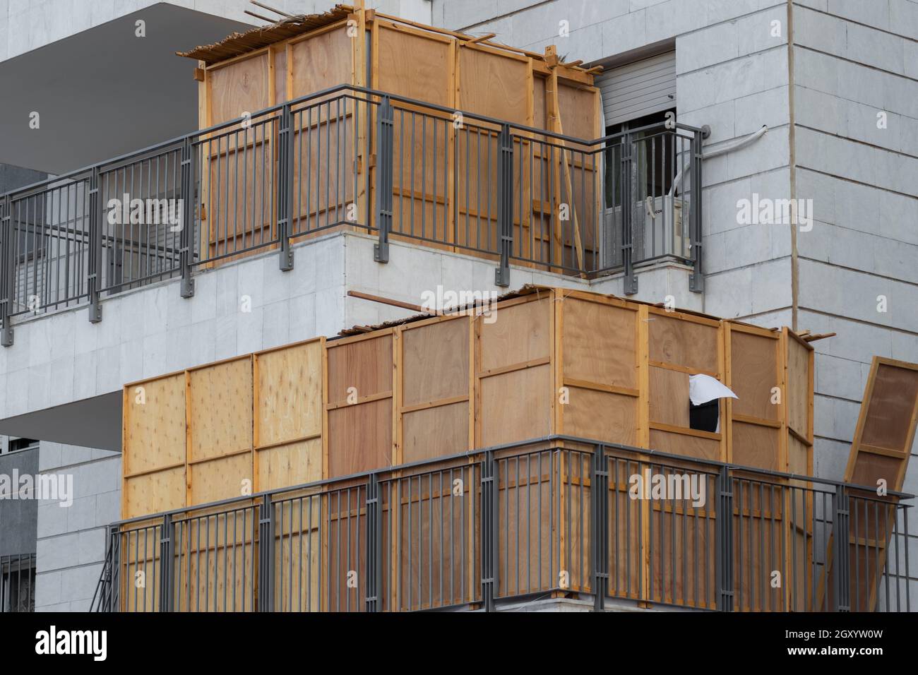 Jewish israel tent hi-res stock photography and images - Alamy