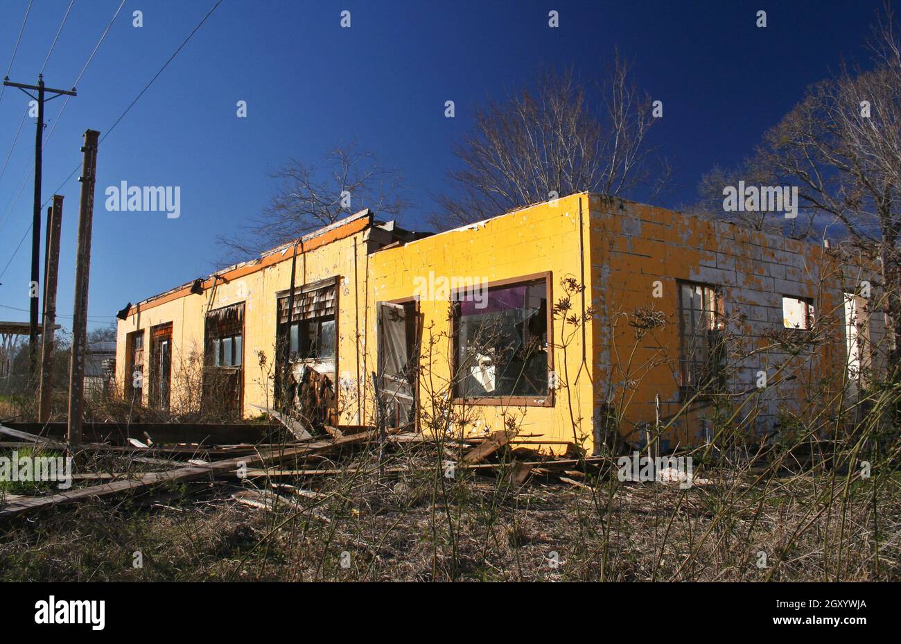 Burned store hi-res stock photography and images - Alamy