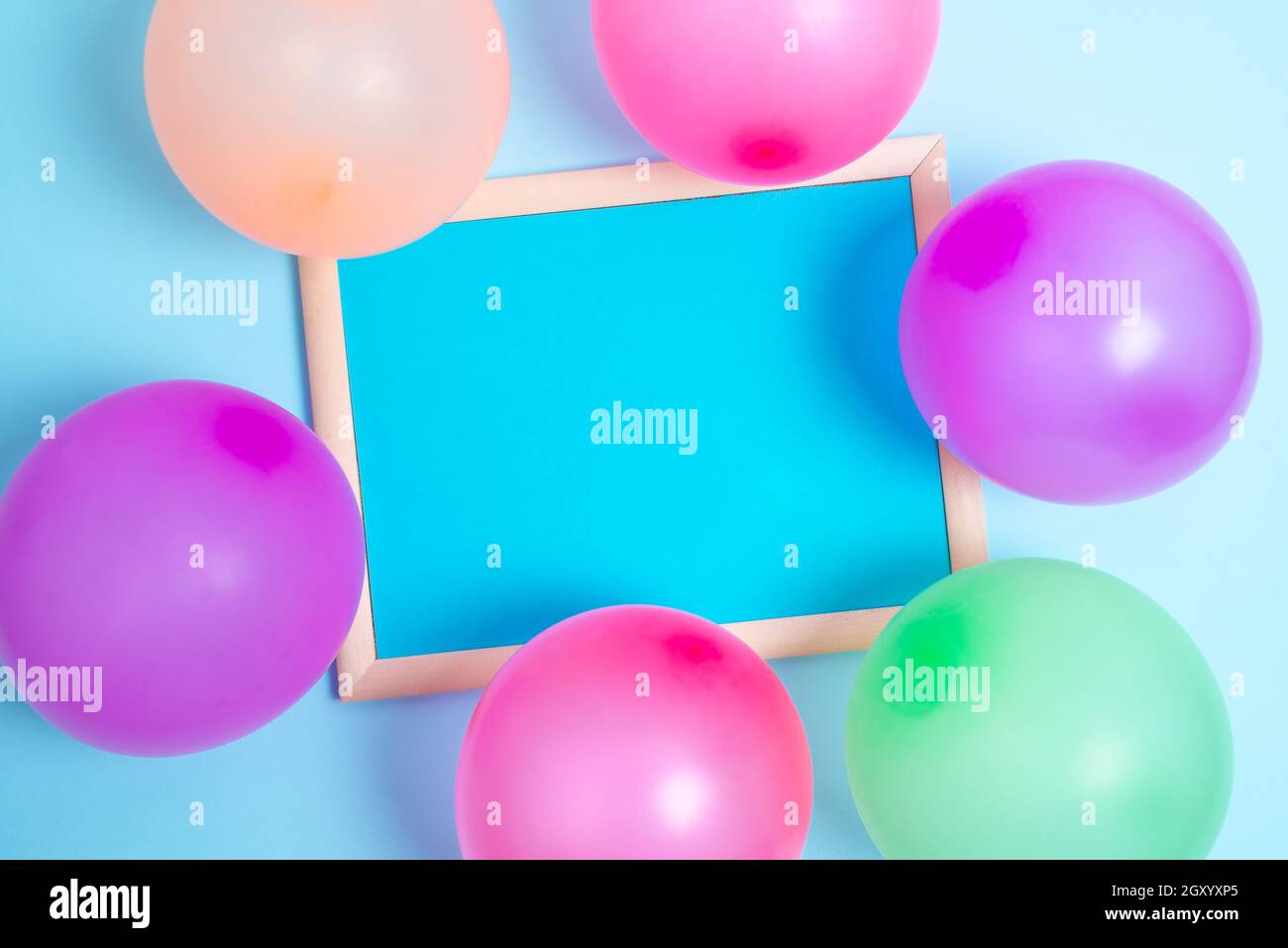 Colorful Party Invitation Designs Bright Celebration Planning Ideas ...