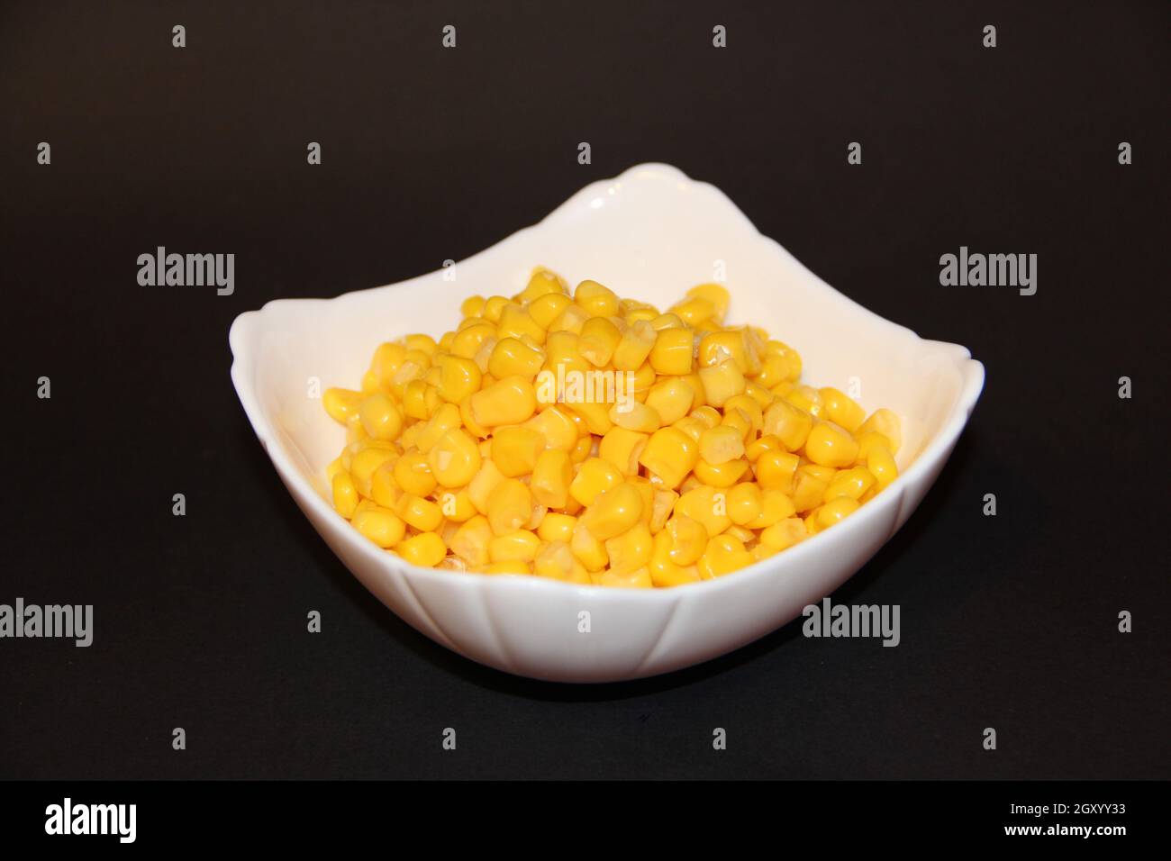 Boiled white corn kernels hi-res stock photography and images - Alamy