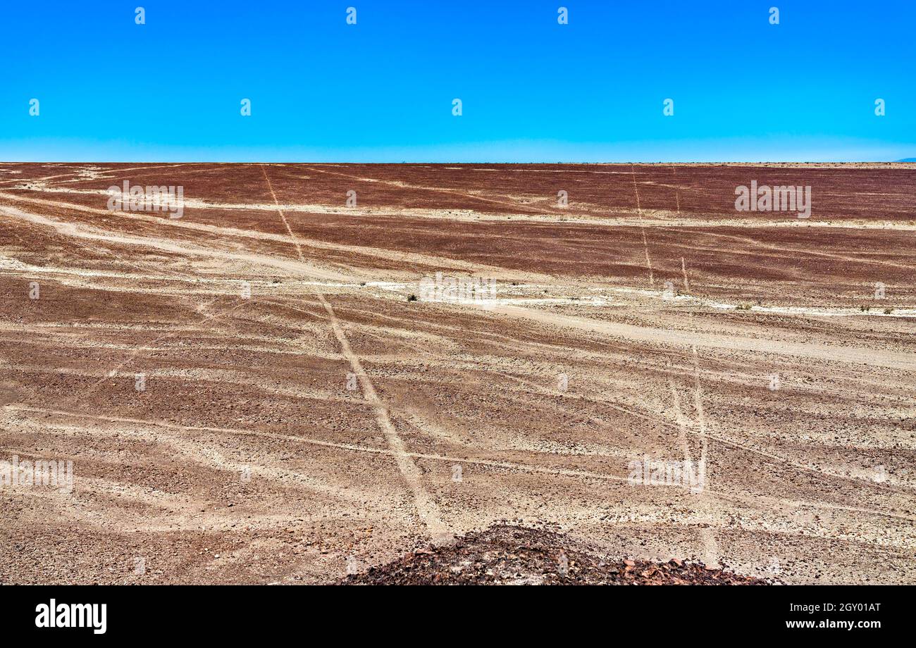 Geoglyphs and lines of Nazca in Peru Stock Photo - Alamy