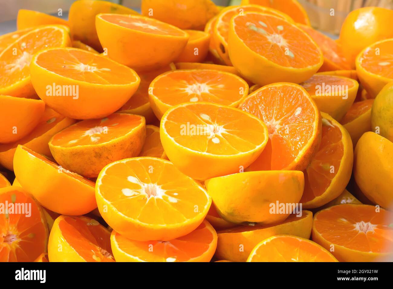 Squeeze out hi-res stock photography and images - Alamy