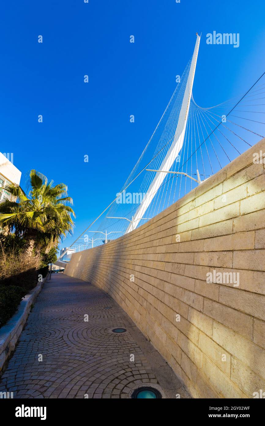 The famous String Bridge at the main entrance to the city of Jerusalem ...