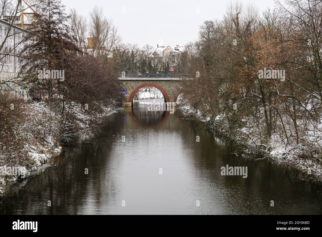 Leipzig river frozen hi-res stock photography and images - Alamy