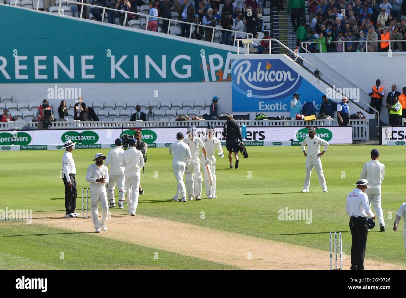 Virat kohli england test hi-res stock photography and images - Alamy