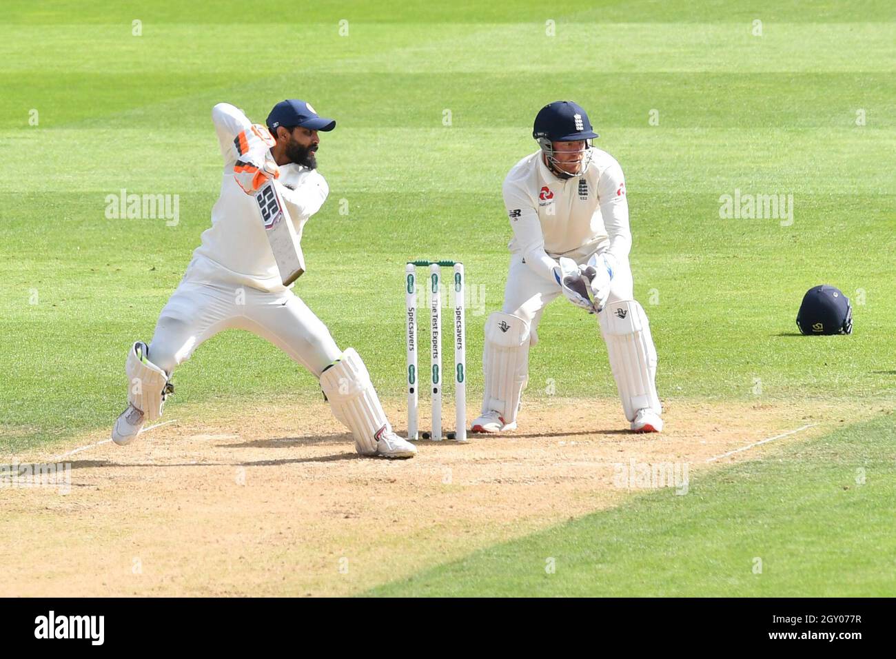 Ravindra jadeja test hi-res stock photography and images - Alamy