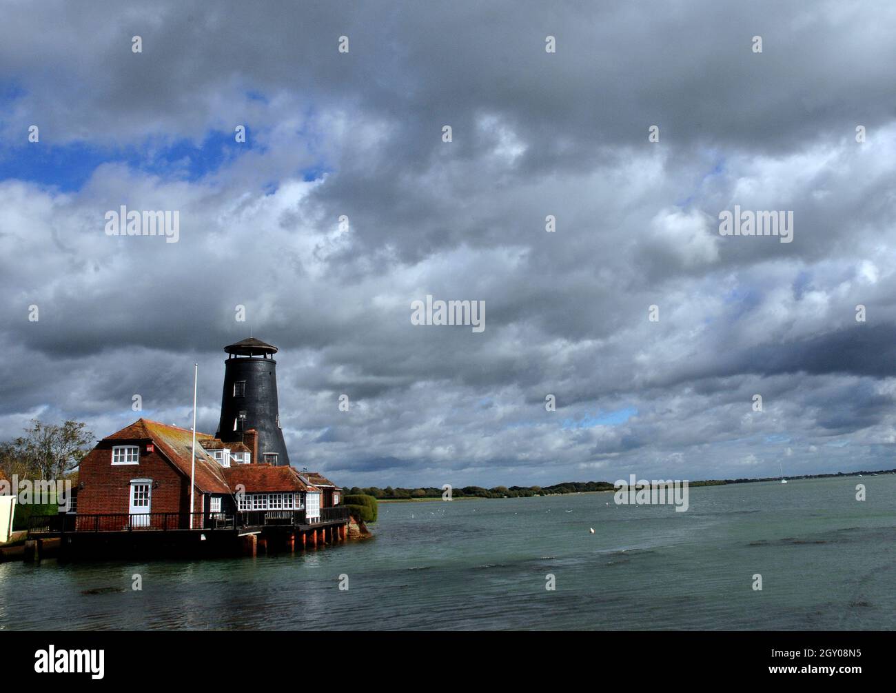 LANGSTONE MILL, LNGSTONE, HAVANT, HANTS. PIC MIKE WALKER 2021 Stock ...