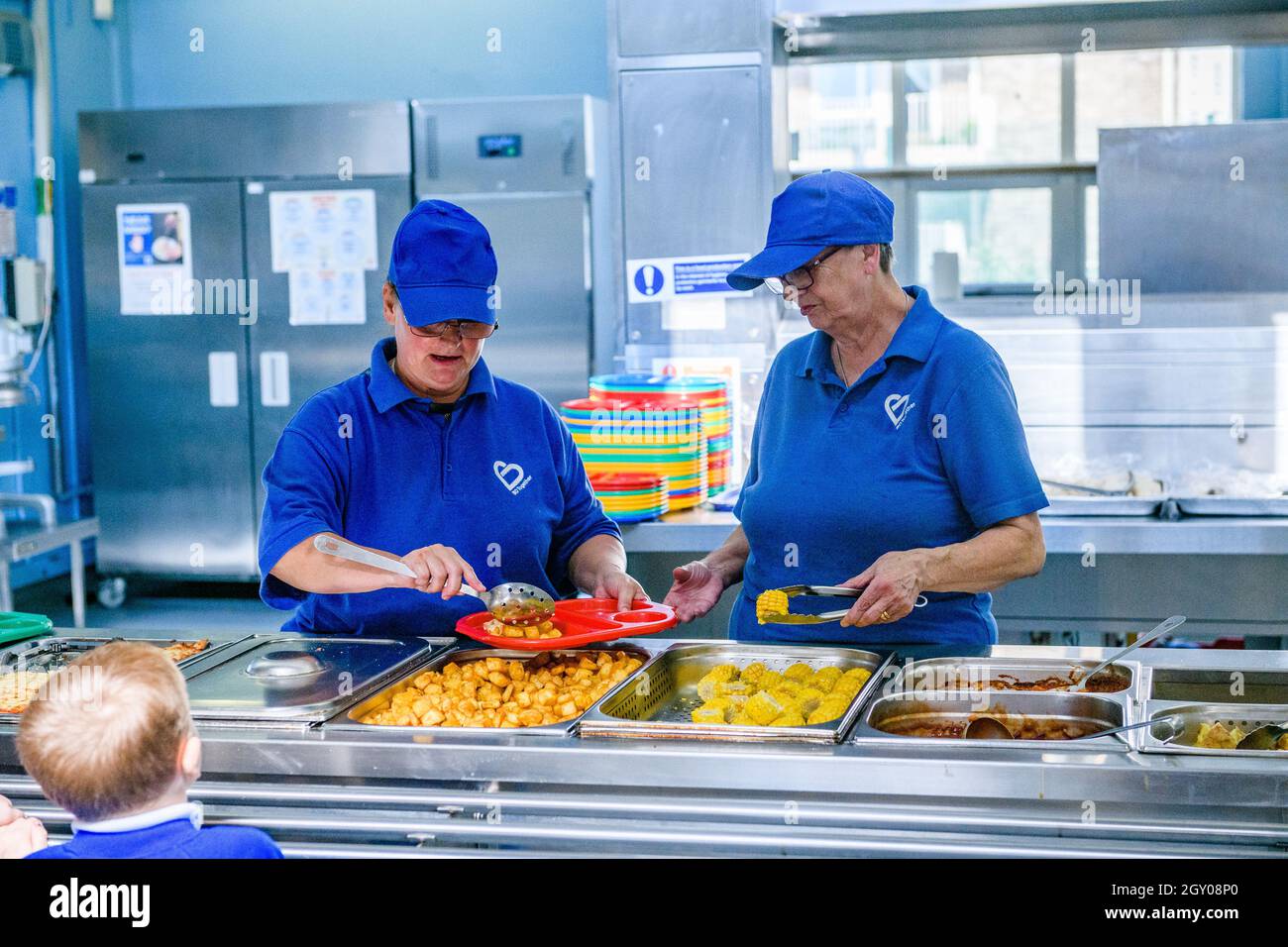Workers of school catering hi-res stock photography and images - Alamy
