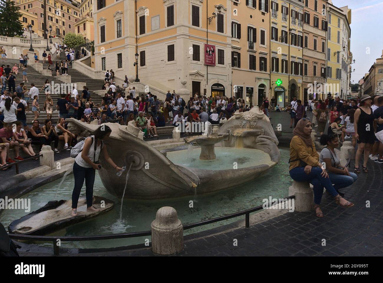 ROME, ITALY - Sep 01, 2019: A crowd of people in the Square of Spain ...