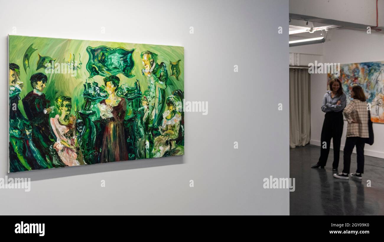Soho revue gallery hi-res stock photography and images - Alamy