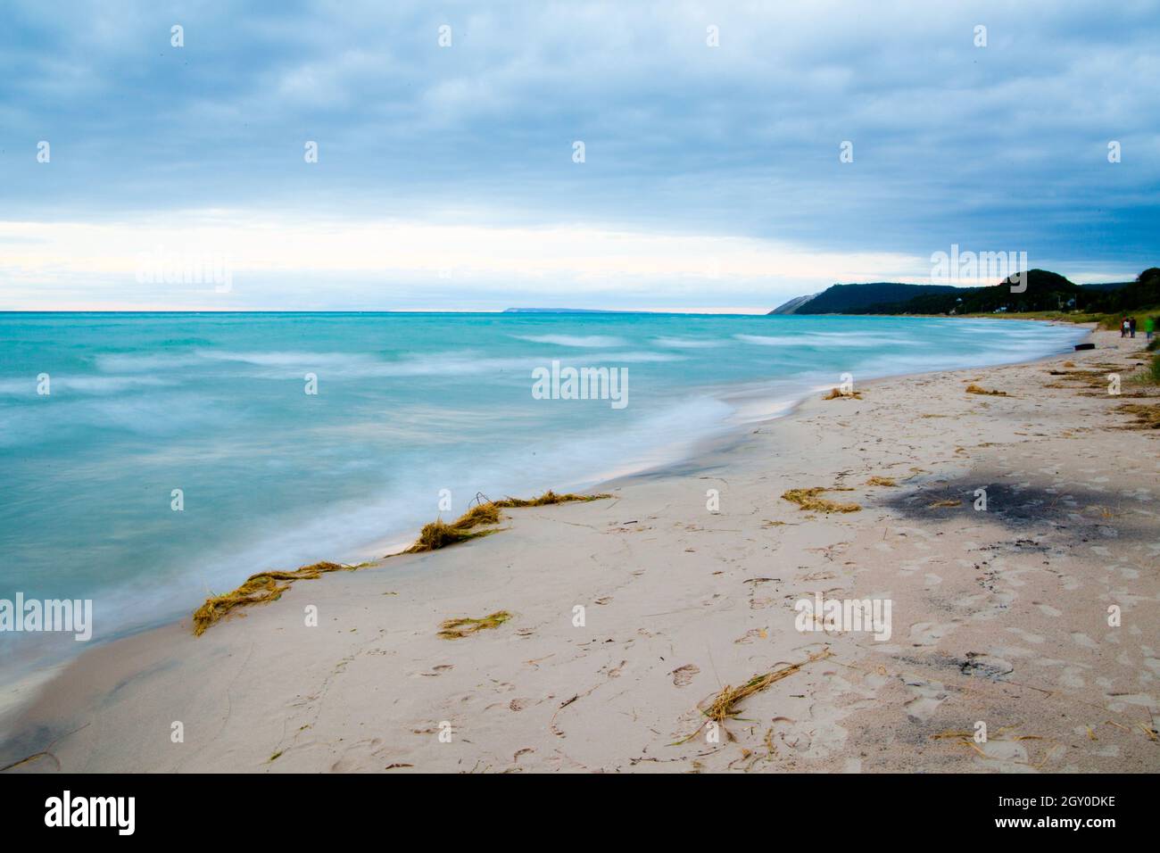 Light sand beach hi-res stock photography and images - Alamy