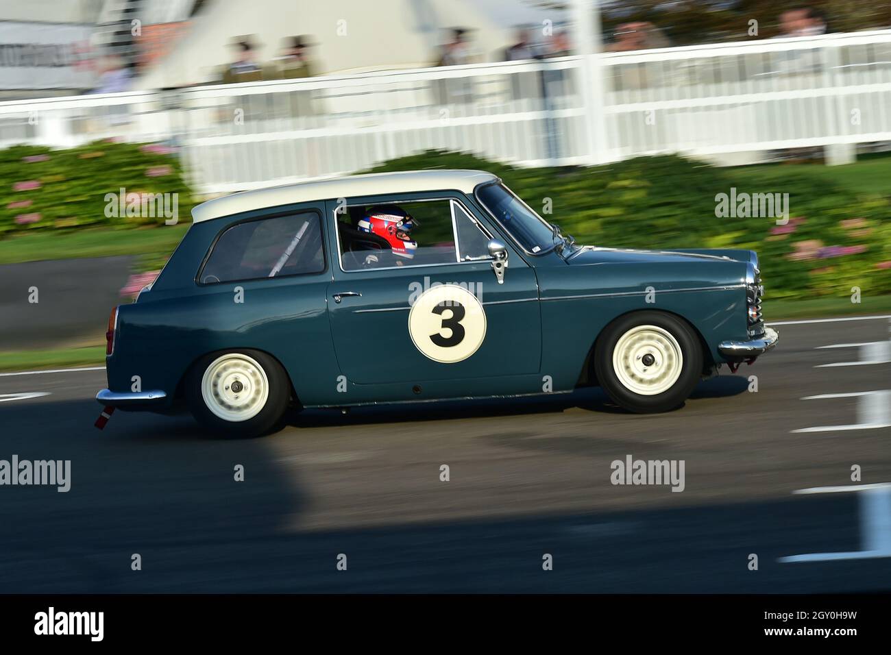 Jean-Eric Vergne, Phil Keen, Austin A40, St Mary’s Trophy Race, parts 1 ...