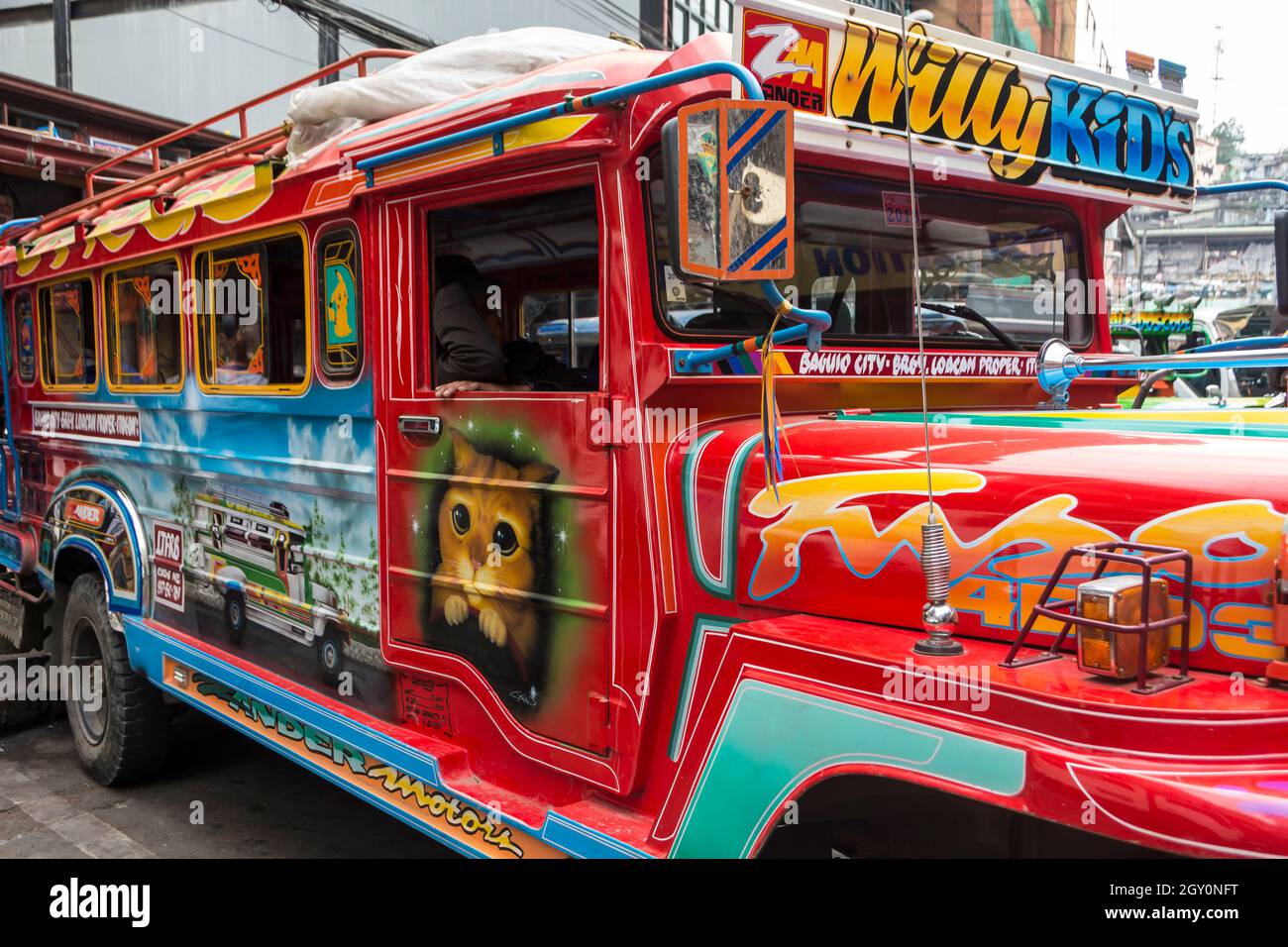 Adorned culture hi-res stock photography and images - Alamy