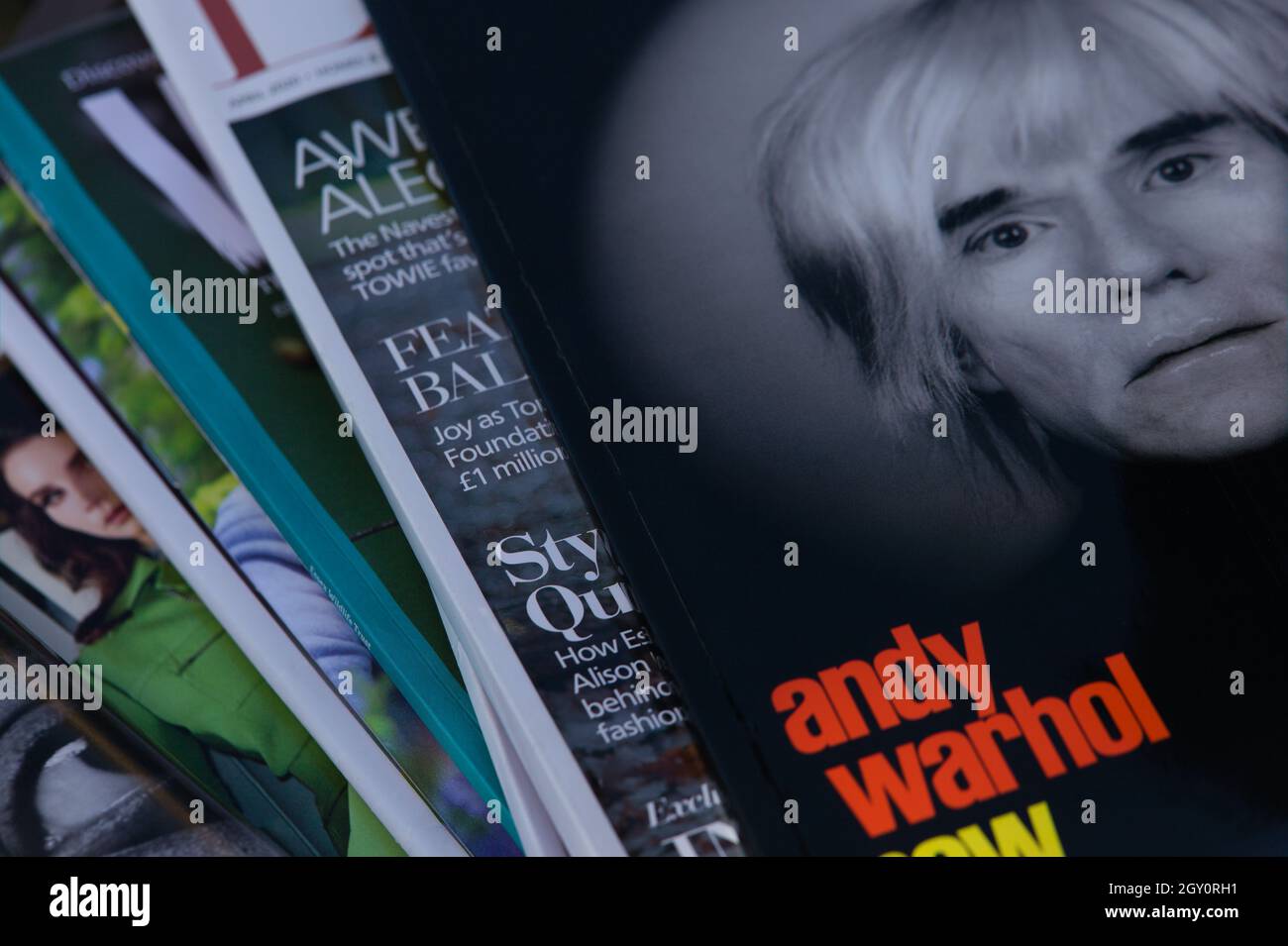 Stack of Magazines Stock Photo - Alamy