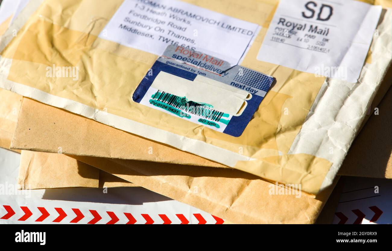 Stack of letters hi-res stock photography and images - Alamy