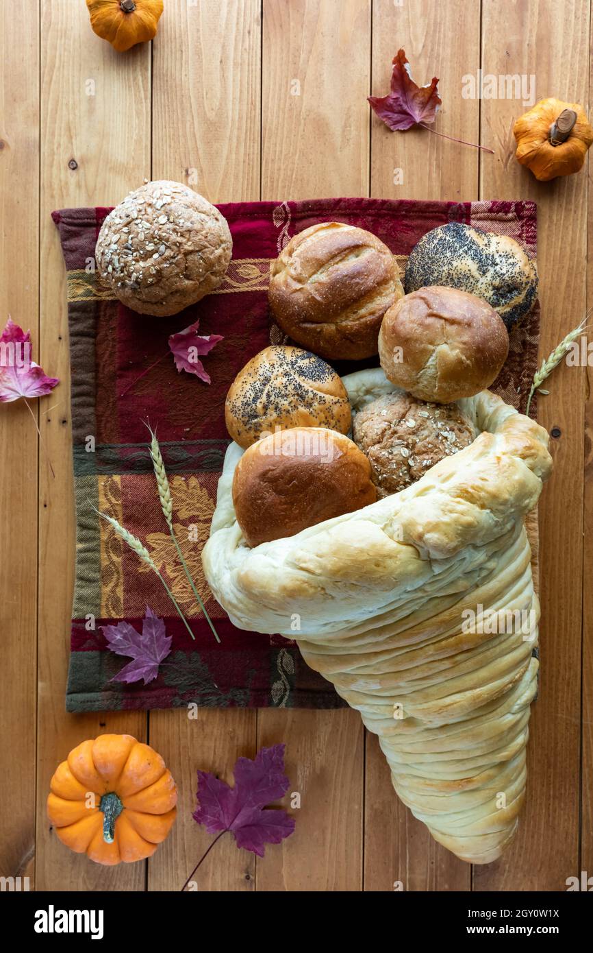 Thanksgiving Cornucopia Bread