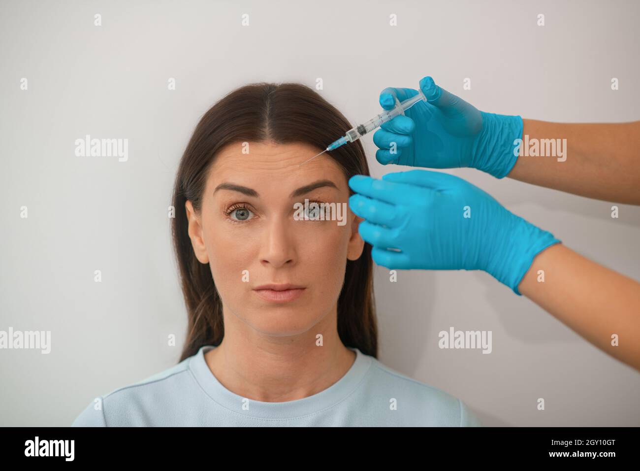 Dark beaty hi-res stock photography and images - Alamy