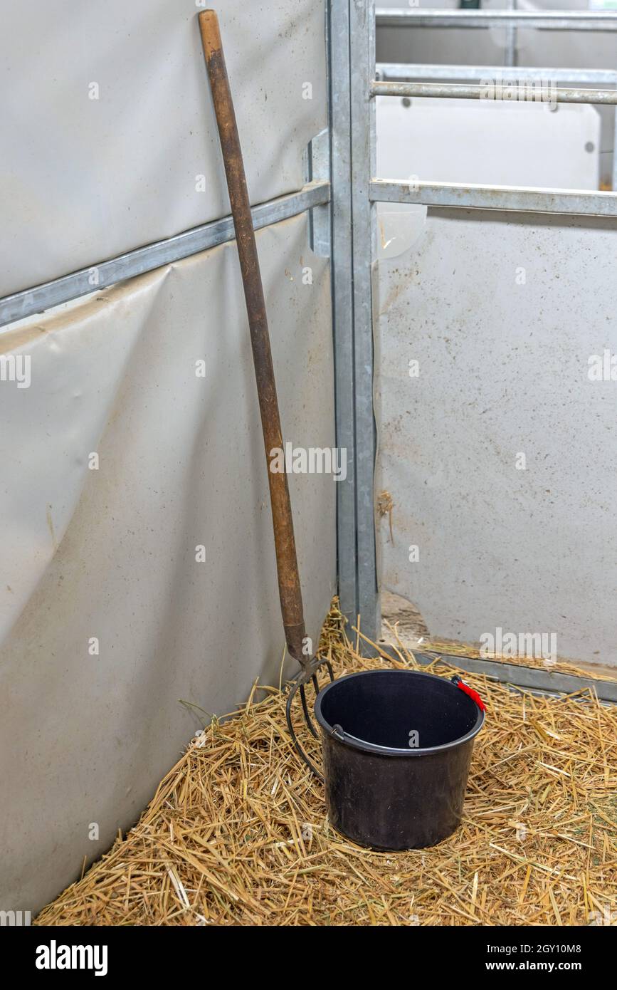 Hayfork hi-res stock photography and images - Alamy