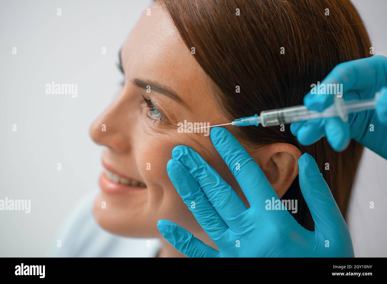 Dark beaty hi-res stock photography and images - Alamy