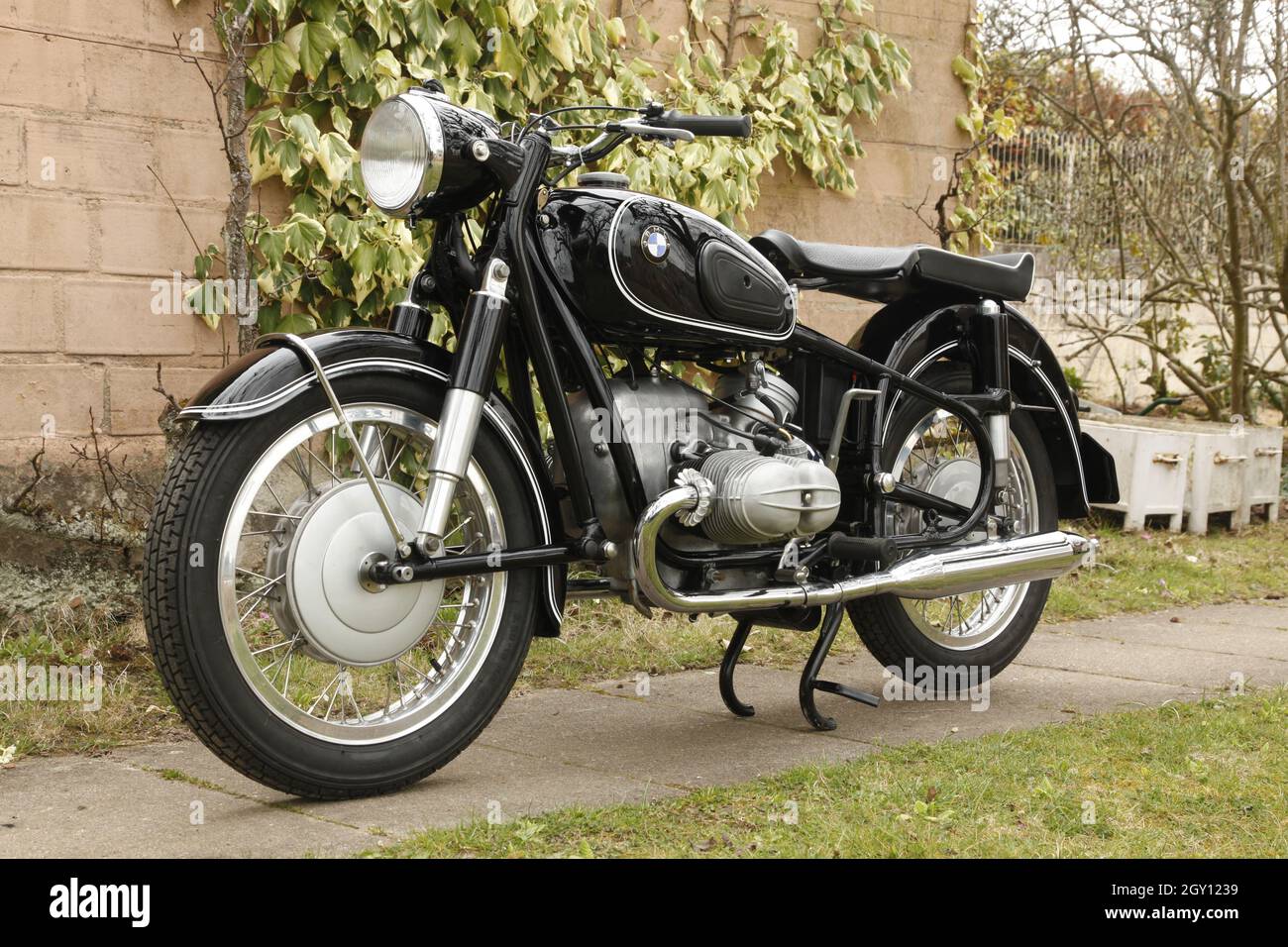 Bmw r69 hi-res stock photography and images - Alamy
