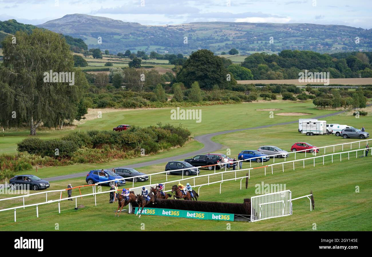 Ludlow smith hi-res stock photography and images - Alamy