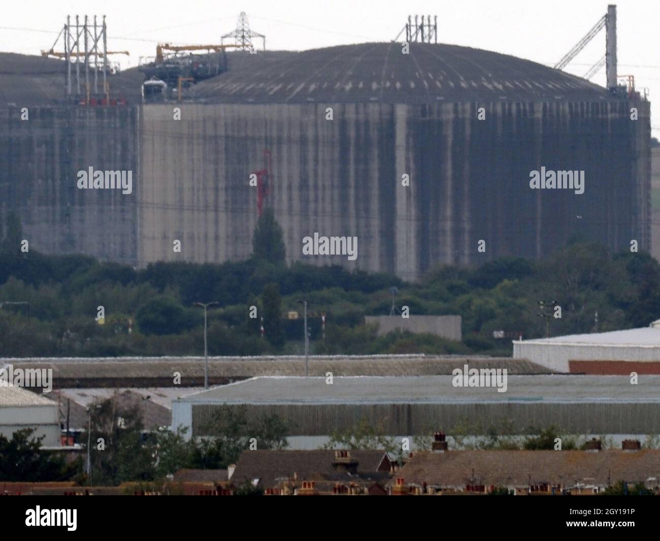 Gas storage tanks hi-res stock photography and images - Alamy