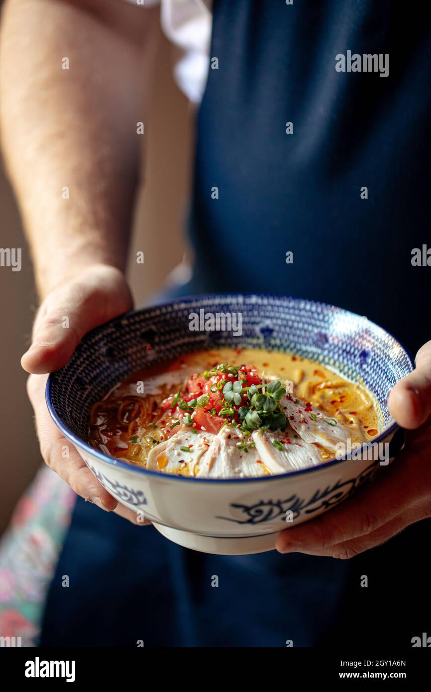 Japanese ramen chef hi-res stock photography and images - Alamy
