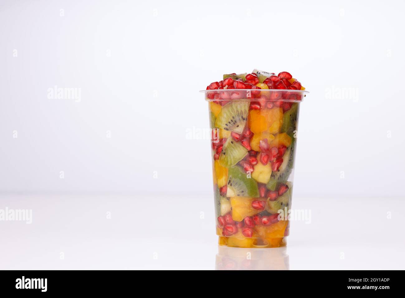 Mixed fruit cut pieces Stock Photo - Alamy