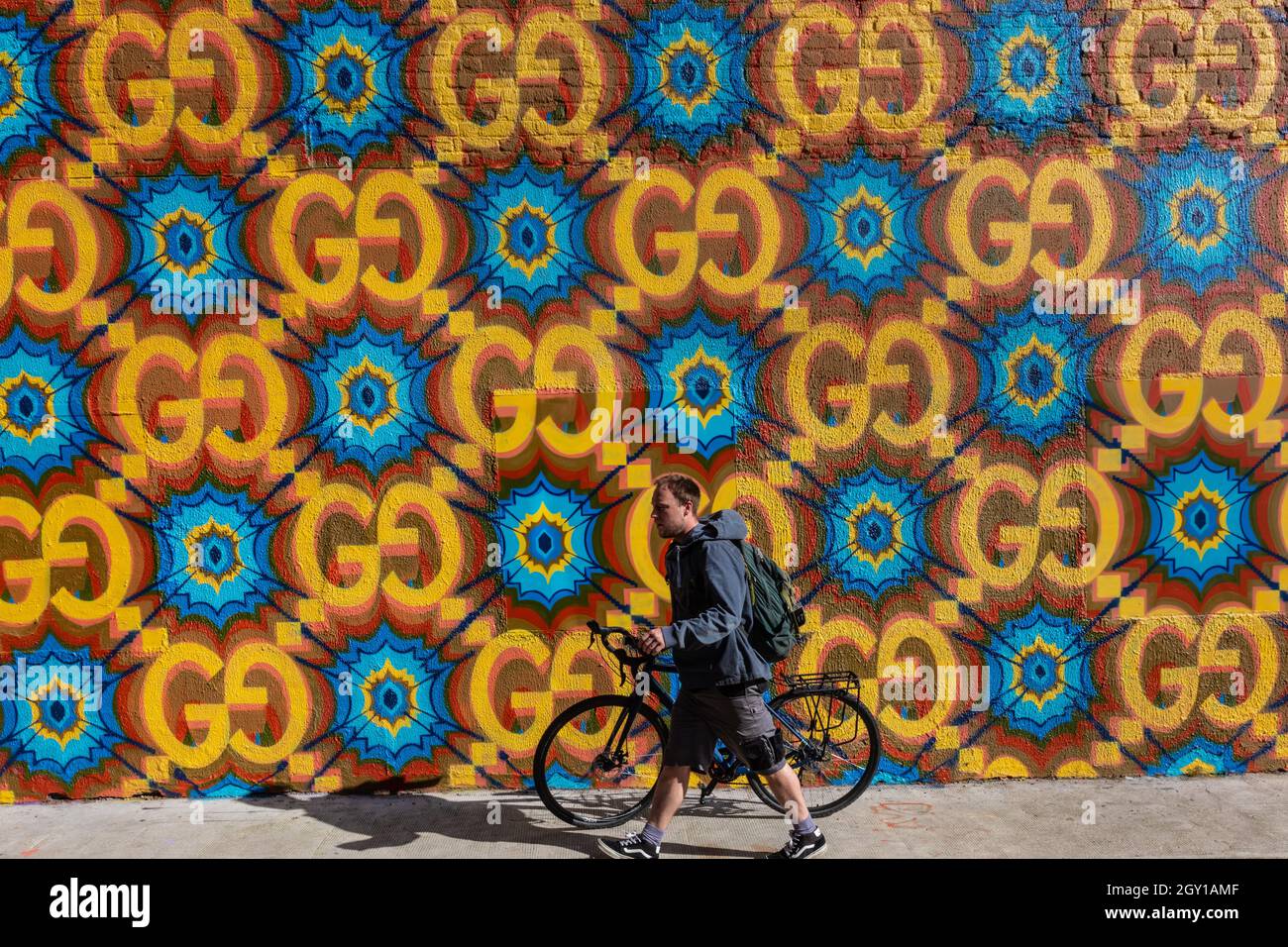 London, UK. 06th Oct, 2021. A new Gucci 'Circolo' pop up store opens in ...