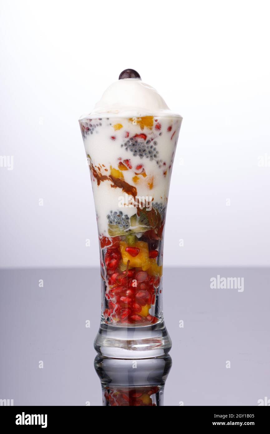 Dubai falooda hi-res stock photography and images - Alamy